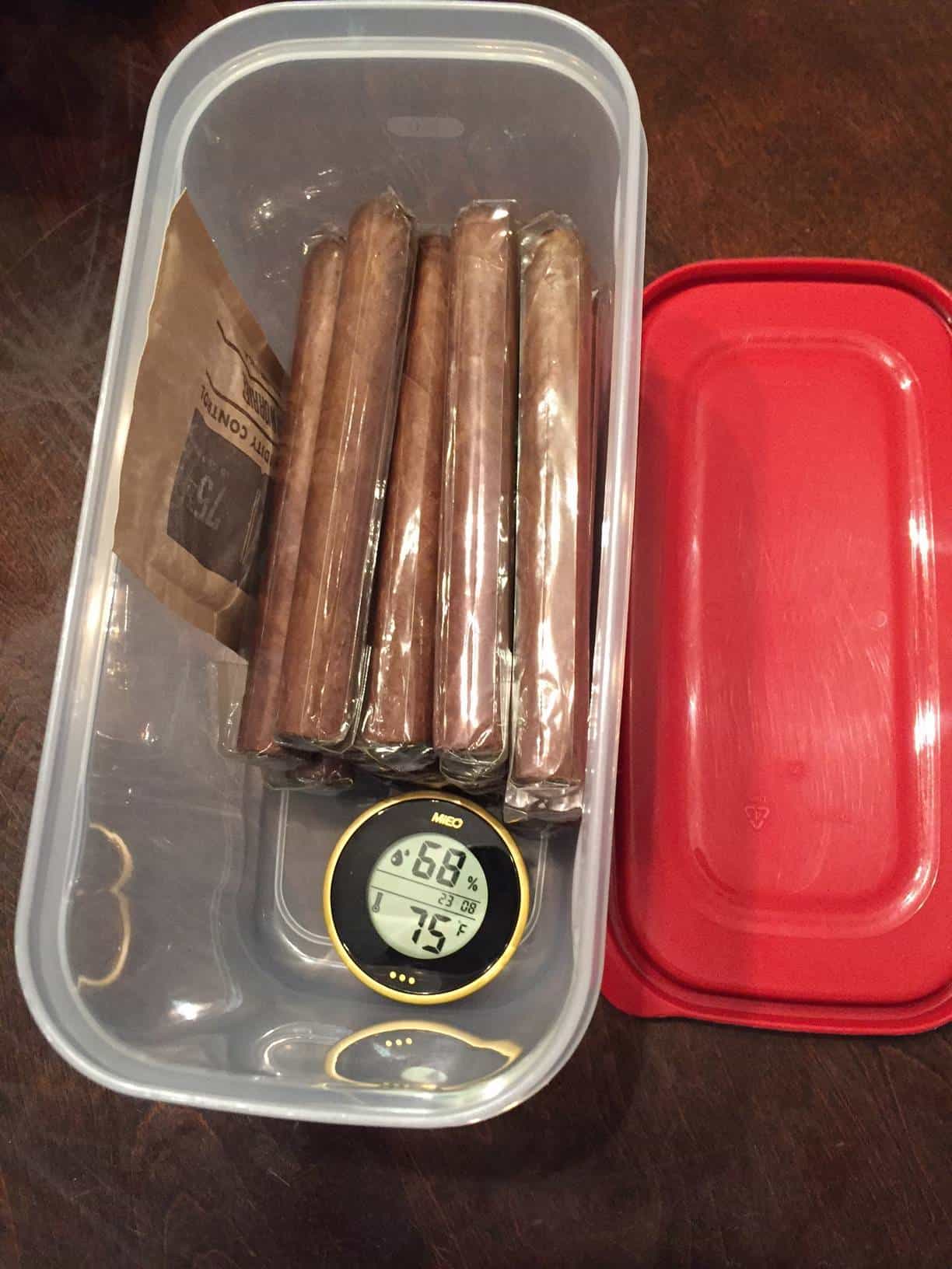 Building a Tupperdor - A Guide for Beginners - Cigar Whisperer
